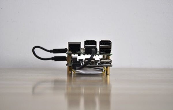 Raspberry Pi 3/4 Self Powered USB Hub