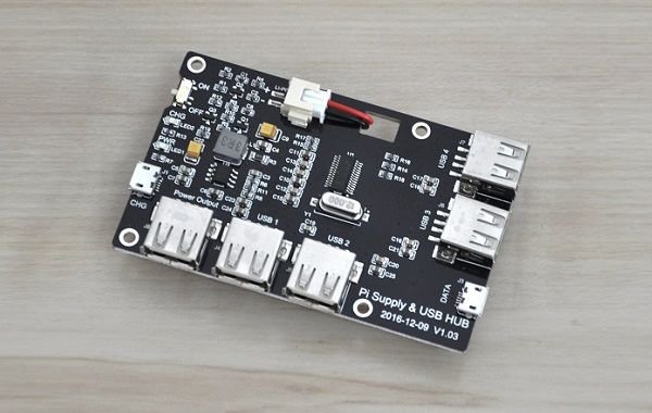 Raspberry Pi 3/4 Self Powered USB Hub