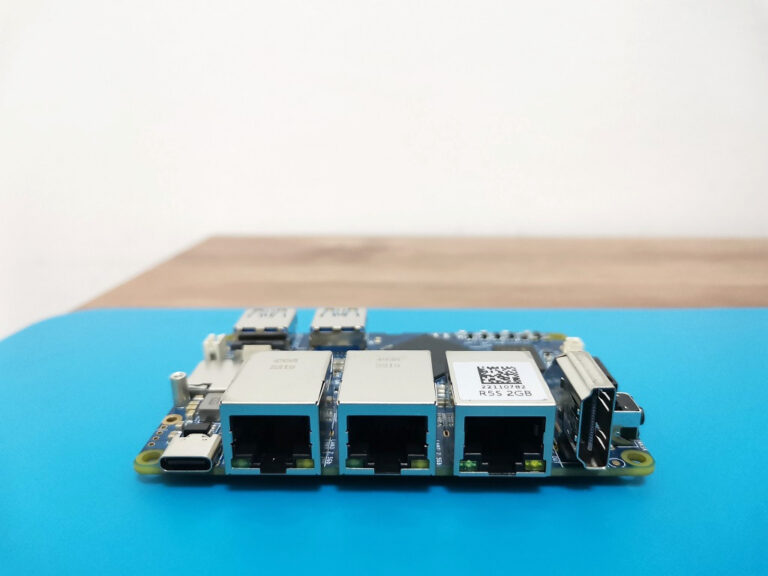 NanoPi R5S router review: Unboxing, OpenWrt, Benchmarking