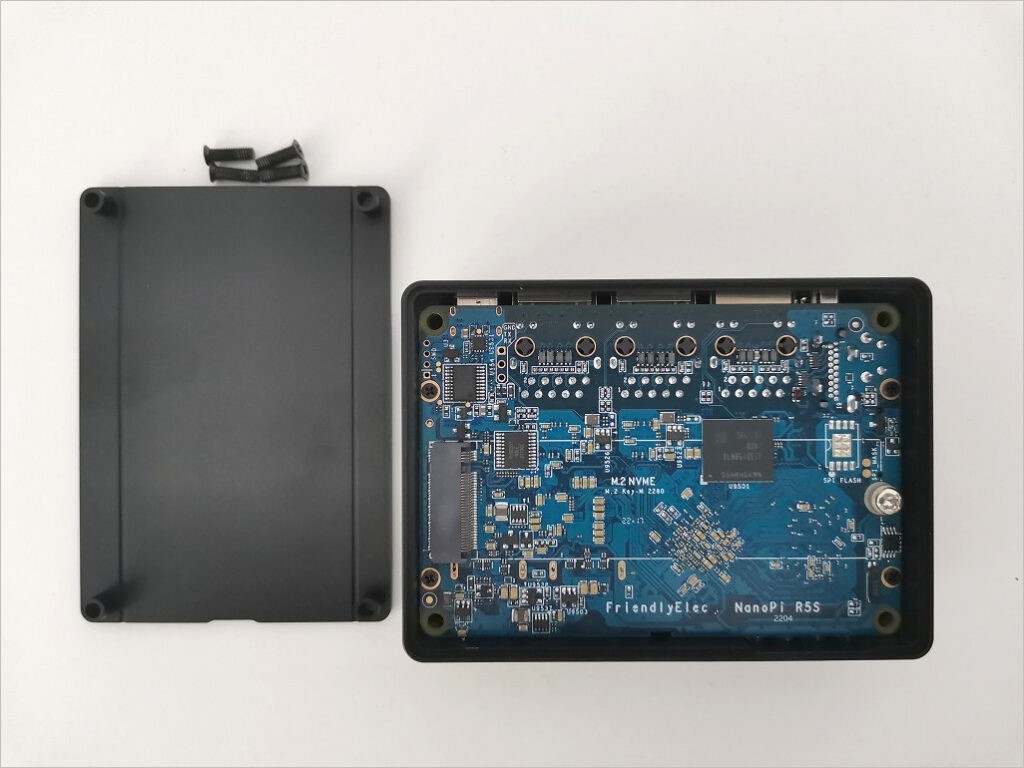 NanoPi R5S router review: Unboxing, OpenWrt, Benchmarking