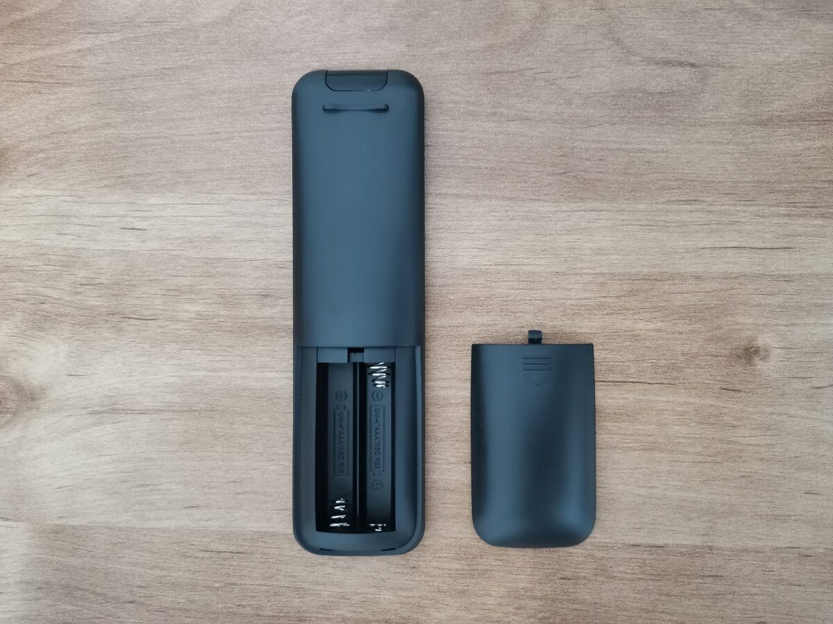 Magcubic HY300 $47 Portable LED Android Projector: Should you buy it?