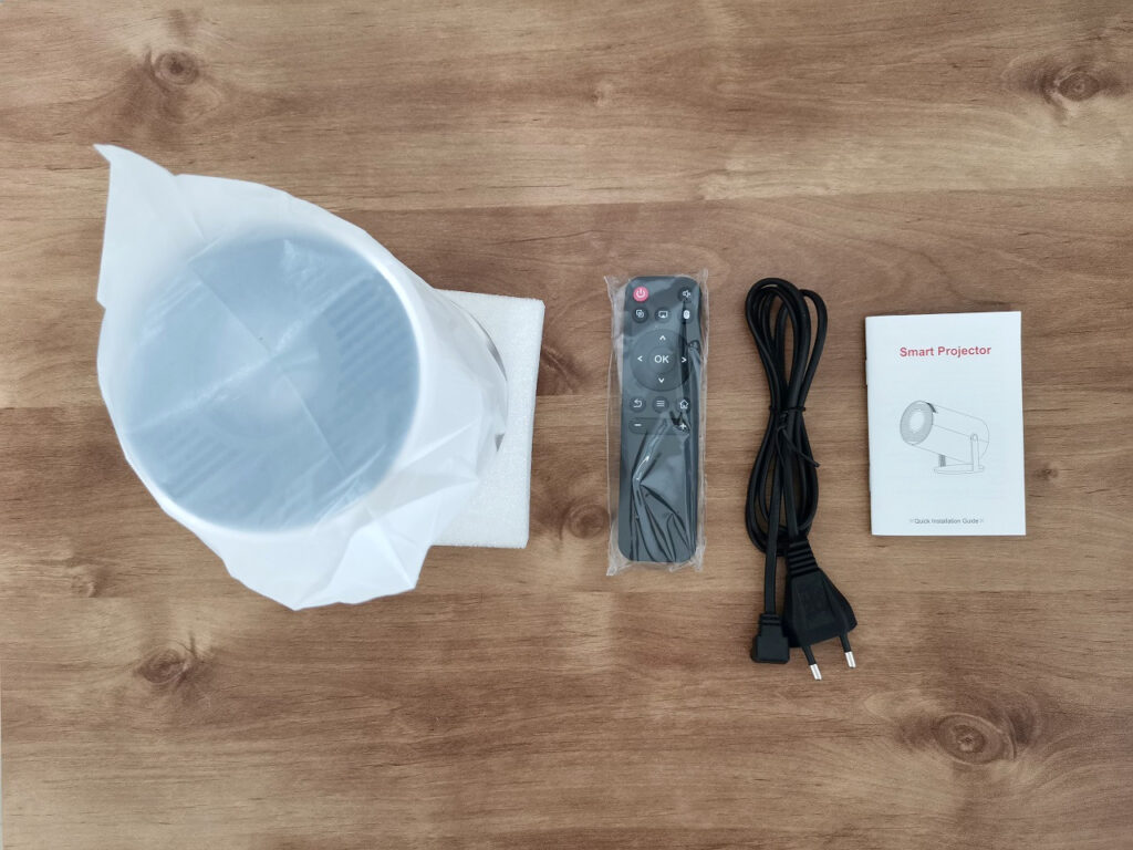 Magcubic HY300 $47 Portable LED Android Projector: Should you buy it?