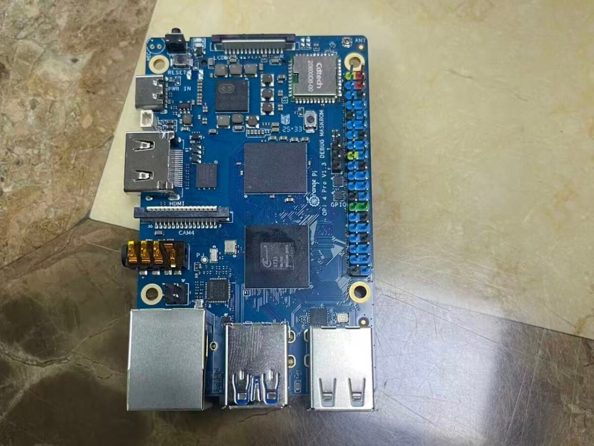 Orange Pi R1 Plus OpenWRT Router SBC Powered By RK3328